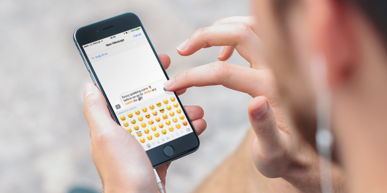 Emoji suggestions: quickly replace words with emojis | iOS 11 Guide ...