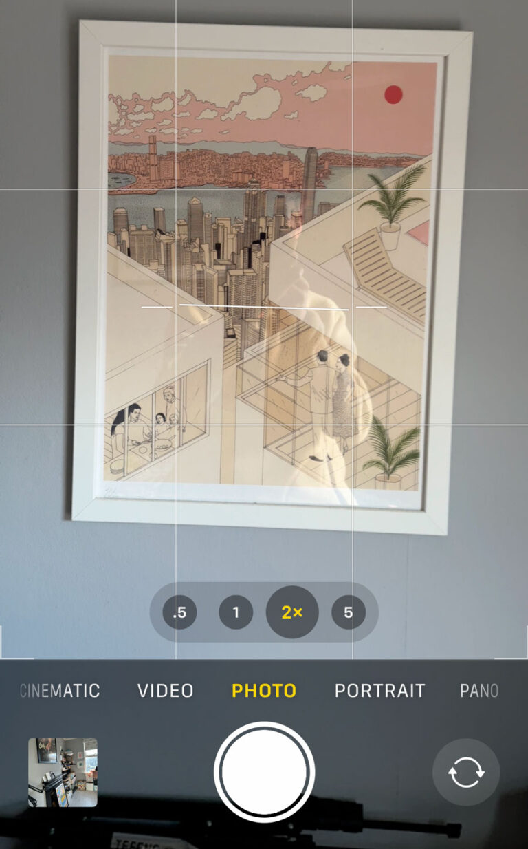 Straighten your photos with the Camera app's hidden spirit level - TapSmart